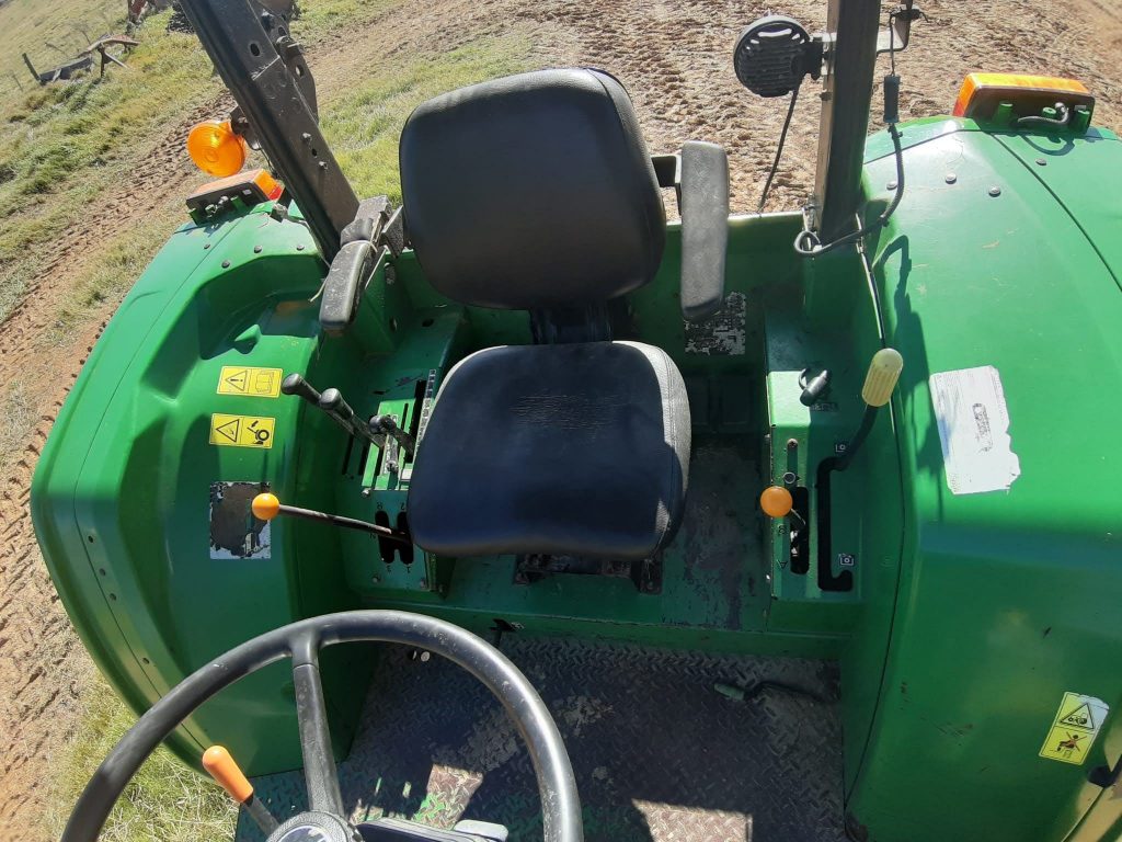 Tractor John Deere 6125D # 1660 – Abedil